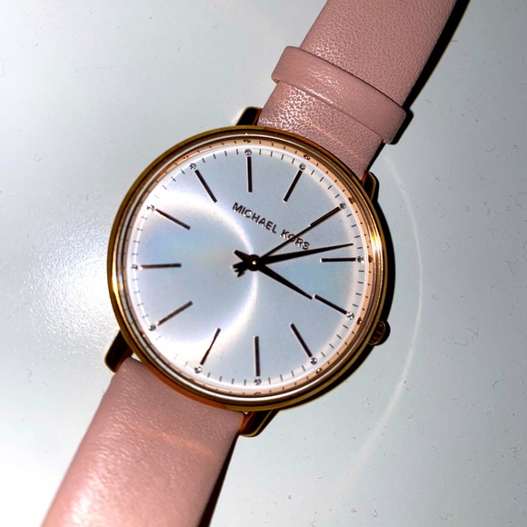 Michael Kors | Accessories | Michael Kors Pyper Rose Goldtone Leather ...